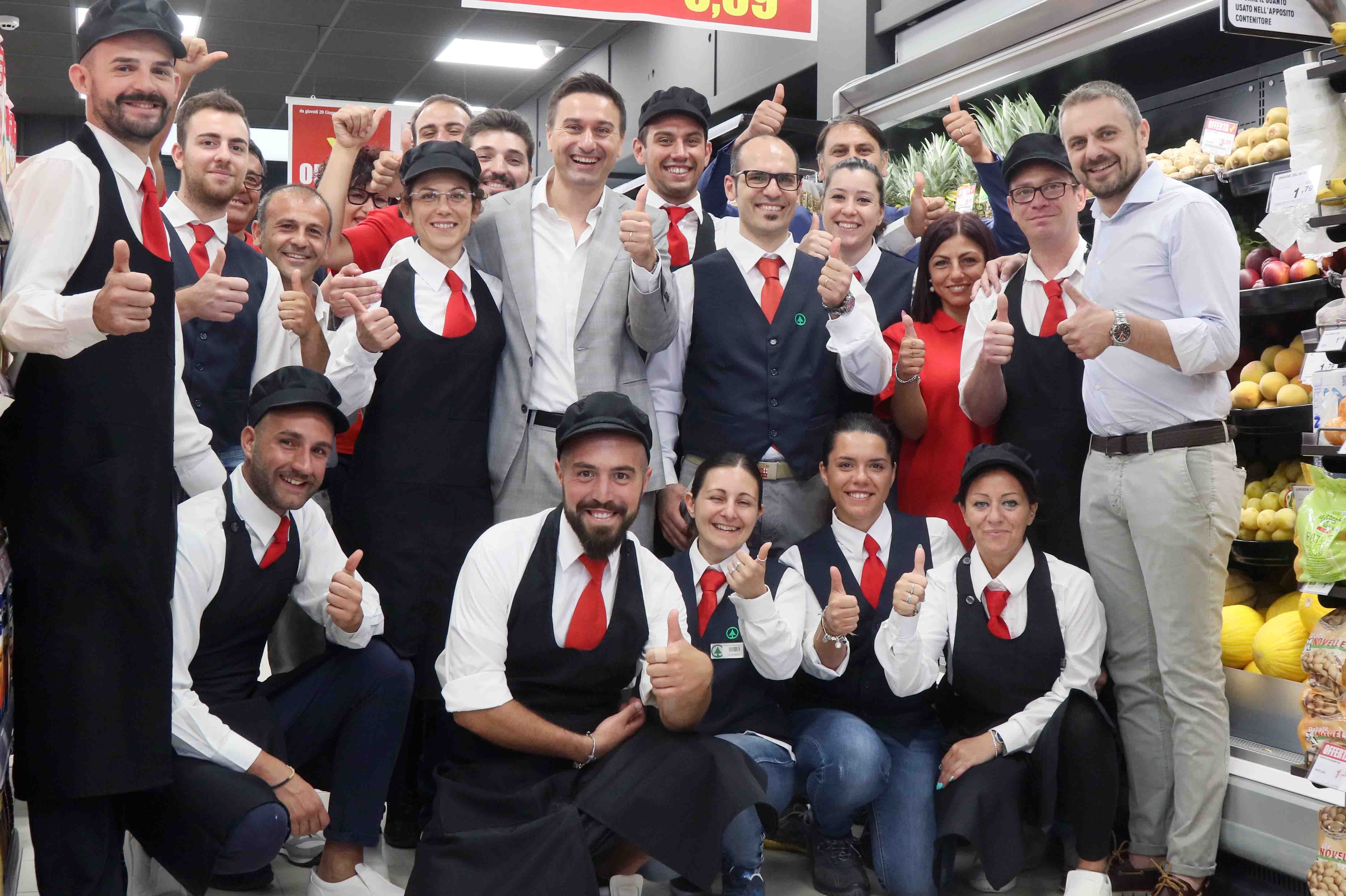 SPAR Italy partner opens a store at the Central Station in Bari - SPAR ...