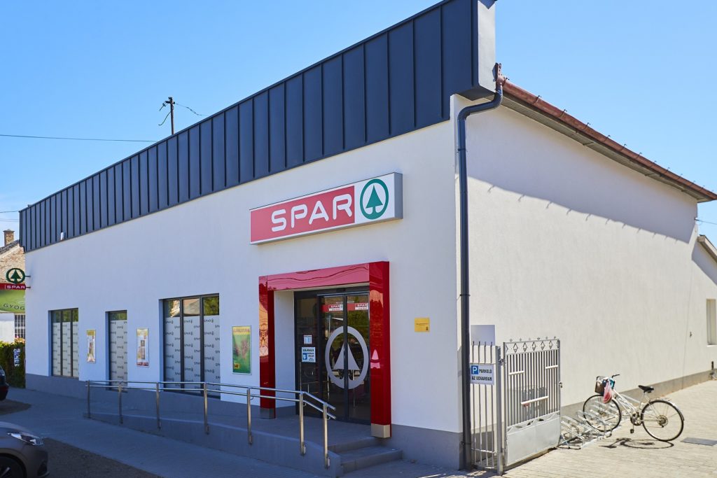 SPAR Hungary Expands The Brand With 200th Independent Retailer Store SPAR Hungary Expands The Brand With 200th Independent Retailer Store